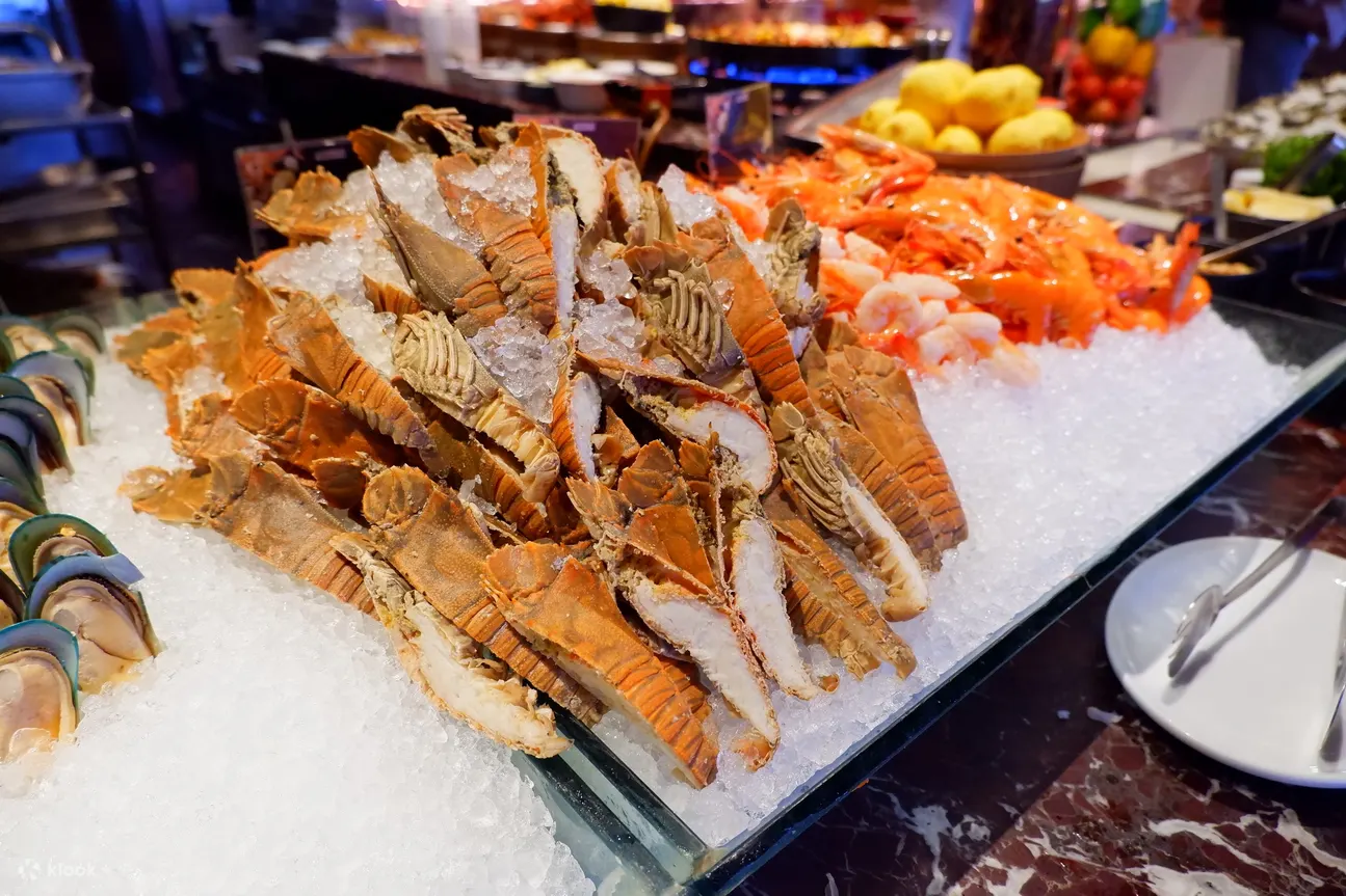 [20% OFF] Flavors Dinner Buffet at Renaissance Bangkok Ratchaprasong Hotel